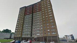 Man to stand trial over Dundee high rise death - BBC News