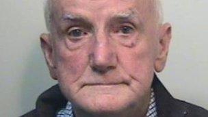 Manchester man jailed for sexual abuse of two girls - BBC News