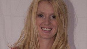 US student loans: The trillion dollar debt trap - BBC News