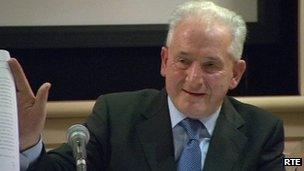 Fr Tony Flannery 'threatened with excommunication' - BBC News