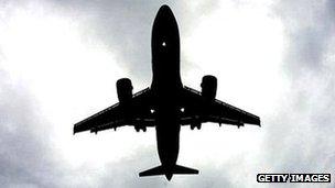 HS2: Heathrow spur work put on hold - BBC News