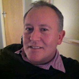 Council tax rise for low-income families - BBC News