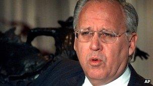 US tyre boss mocks French work ethic - BBC News