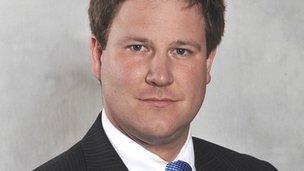 Yorkshire MP withdraws his benefits cash card bill - BBC News