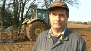 Wheathill Farms fined over Leicestershire tractor accident - BBC News