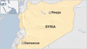 Syria crisis: Warplanes 'bomb Raqqa after rebel gains' - BBC News