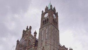 DUP and Sinn Fein row over Londonderry's Guildhall symbols - BBC News