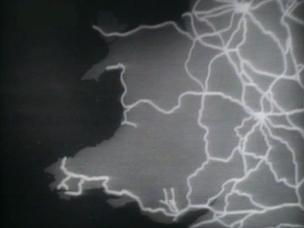 Fifty years since Beeching's rail cuts in Wales - BBC News