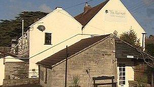 First soldier for Afghan Heroes Retreat in converted Ashcott pub - BBC News