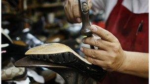 Timpson to open 100 more branches despite profit fall - BBC News