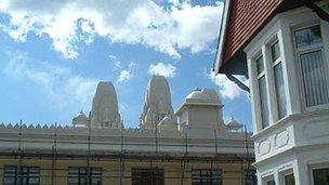 Hindu Council of Wales launched at Senedd - BBC News
