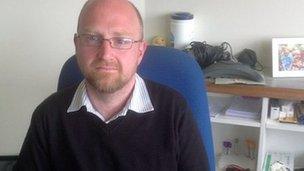 GP fears over lack of dementia care on Scilly - BBC News