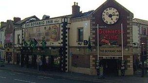 Botanic Inns: Administrators KPMG sell six bars - BBC News