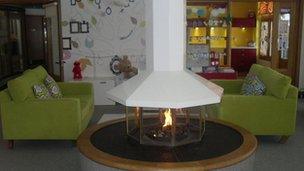 CHAS and Scottish Opera 'on song' to mark anniversary - BBC News