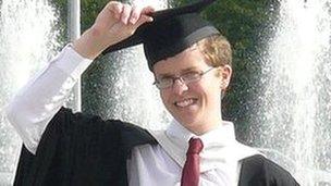 Oxford University beckons for teen maths genius Alex Thorne - BBC News