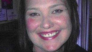 Tribute to 'devoted' New Deer crash mother Mary Gillespie - BBC News