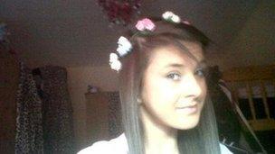 Chloe Fowler funeral takes place in Sunderland - BBC News