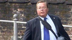 Ex-BBC man Michael Souter 'dressed as schoolboy for spankings' - BBC News