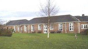 Launceston Hospital to fully reopen in November - BBC News