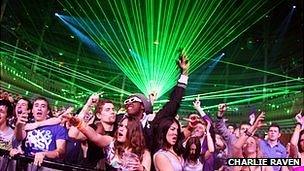 Trance club Slinky bids farewell to Bournemouth - BBC News