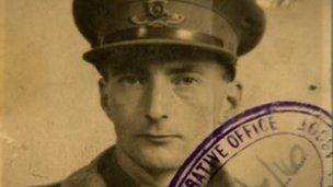 John Jarmain war poem letters donated to Exeter University - BBC News