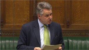Tim Loughton MP wants stillborn baby 'recognition' - BBC News