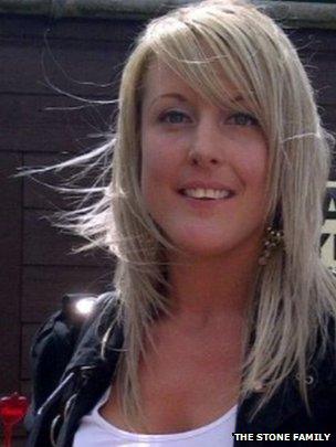 Rosie-Ann Stone not guilty of sister's fatal crash - BBC News