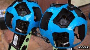 Taj Mahal comes to your home as holidays go virtual - BBC News