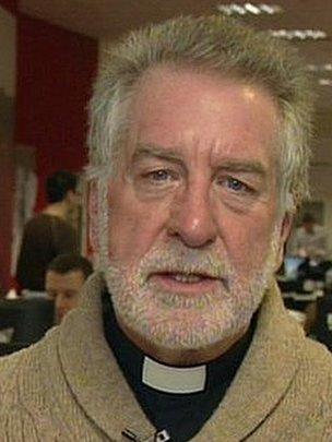 Military Wives Choirs Foundation originator appointed MBE - BBC News