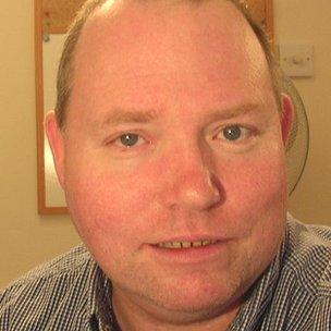 Arizona shooting: America and gun control - BBC News