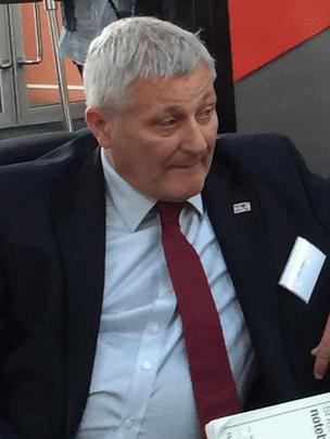 Former SNP MSP John Finnie joins Greens - BBC News