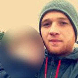 Ballyclare fire: Man dies after blaze at house - BBC News