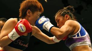 Day in pictures: 3 March 2014 - BBC News