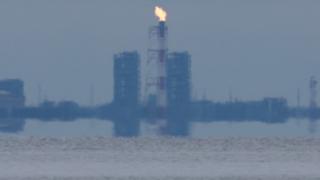 Gas flaring: What is it and why is it a problem? - BBC News
