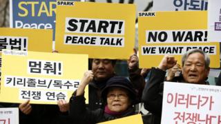 North Korea threatens US and S Korea with nuclear strikes - BBC News