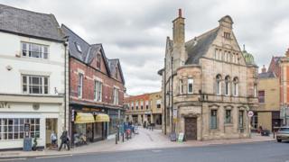Hexham residents urged to give views on regeneration plans - BBC News