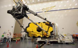 James Webb Space Telescope: Sun shield is fully deployed - BBC News