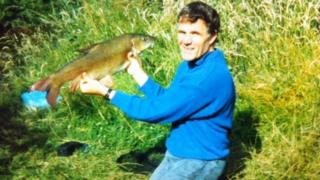 Brian Watson's family re-launch search for him after decade - BBC News