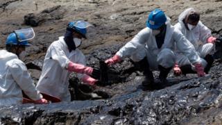 Peru oil spill after Tonga eruption an 'ecological disaster' - BBC News