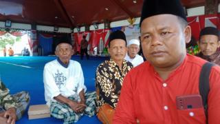 Ratusan pengungsi eks-Syiah kembali ke Sampang setelah dibaiat menjadi ...