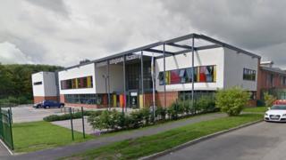 Coronavirus: Teacher, 35, dies 'after contracting virus' - BBC News