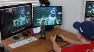 Fortnite's Travis Scott virtual concert watched by millions - BBC News