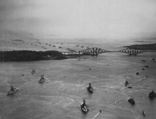 The day the German navy surrendered in the Forth - BBC News