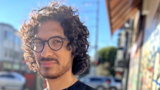 Twitter insiders: We can't protect users from trolling under Musk - BBC ...