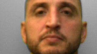 Brighton cocaine-selling gang jailed - BBC News