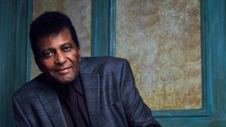 Jim Weatherly: Midnight Train to Georgia songwriter dies aged 77 - BBC News