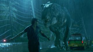 Does Jurassic Park make scientific sense? - BBC News