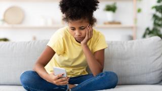 I get abuse and threats online - why can't it be stopped? - BBC News