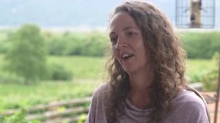 Autism diagnosis six years longer for girls, research finds - BBC News