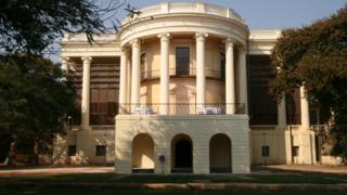 In photos: A makeover for 200-year-old India heritage building - BBC News